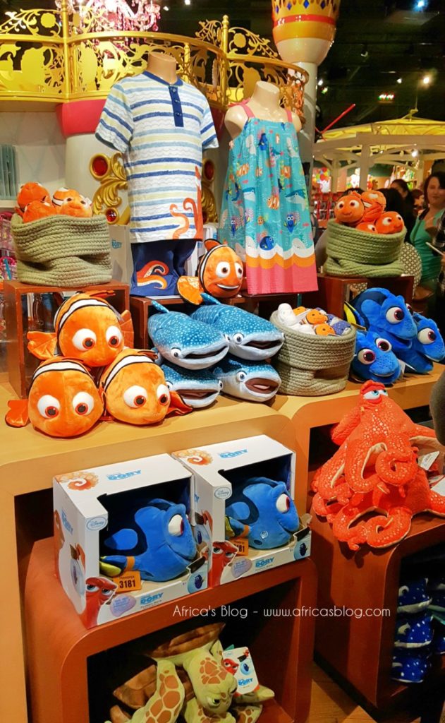 FINDING DORY at Disney Stores EVERYWHERE!! #FindingDoryEvent