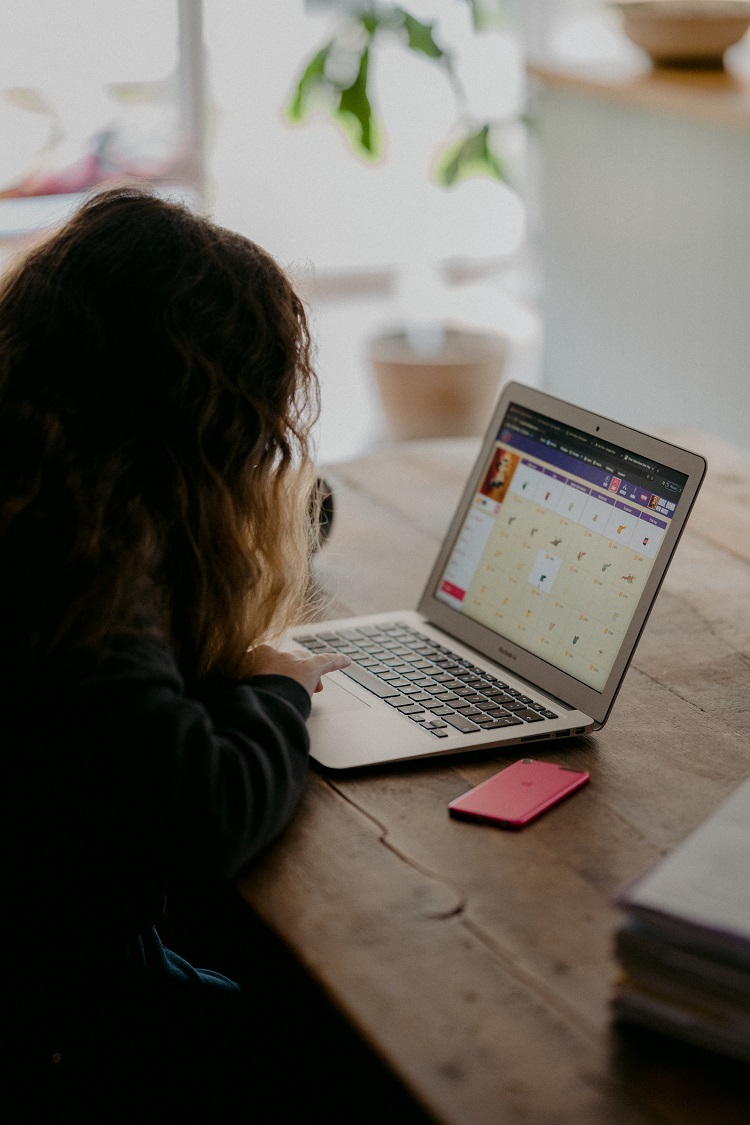 Keep Kids Entertained With These Online Activities